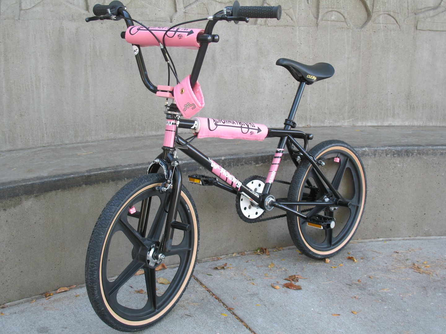 Post your pink bikes! - BMXmuseum.com Forums